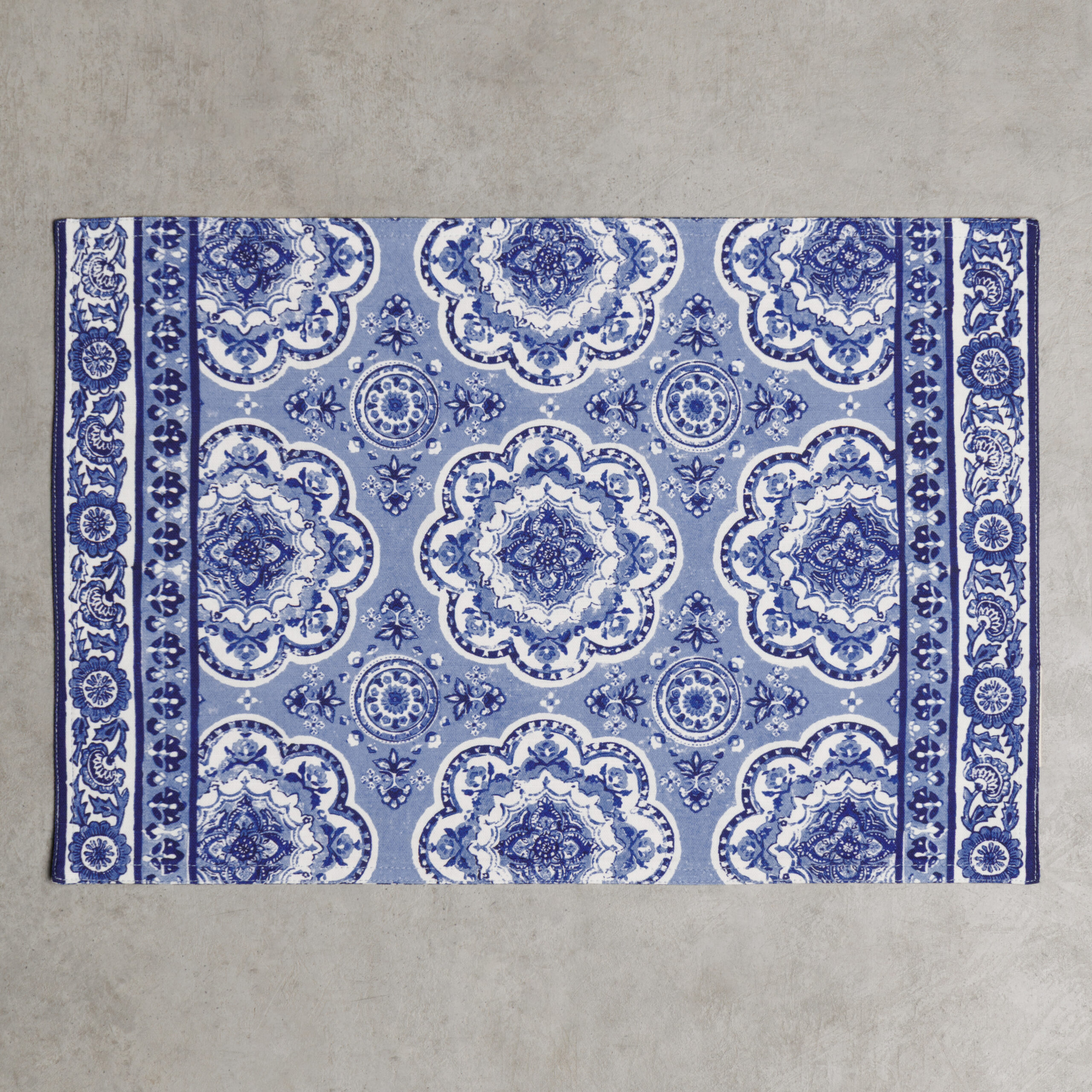 Melodie Blue Placemats - Maison D'Hermine