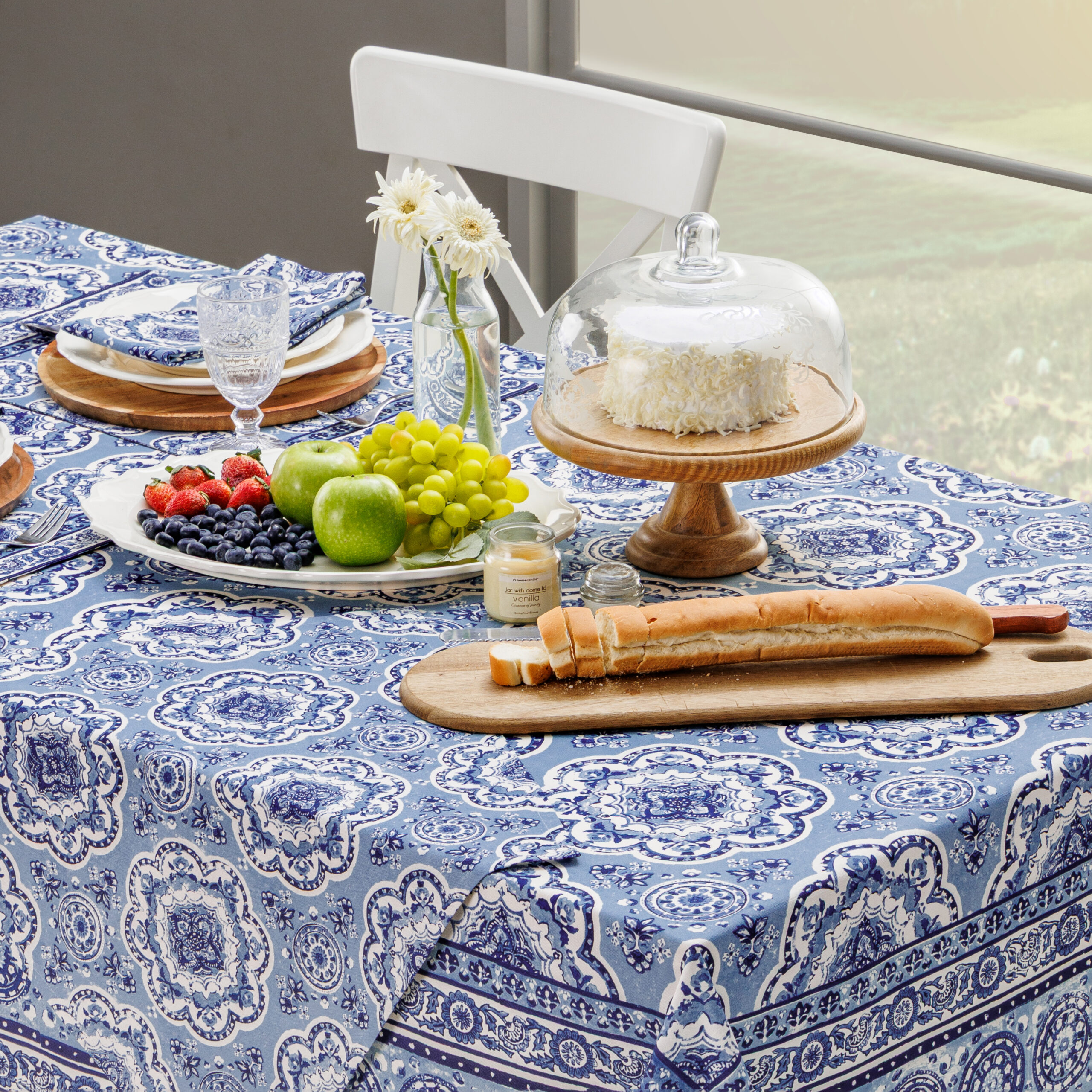 Melodie Blue Tablecloth - Maison D'Hermine