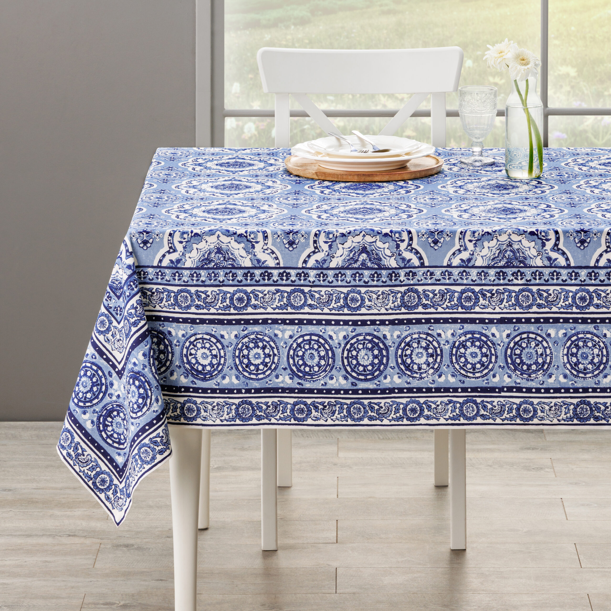 Melodie Blue Tablecloth - Maison D'Hermine