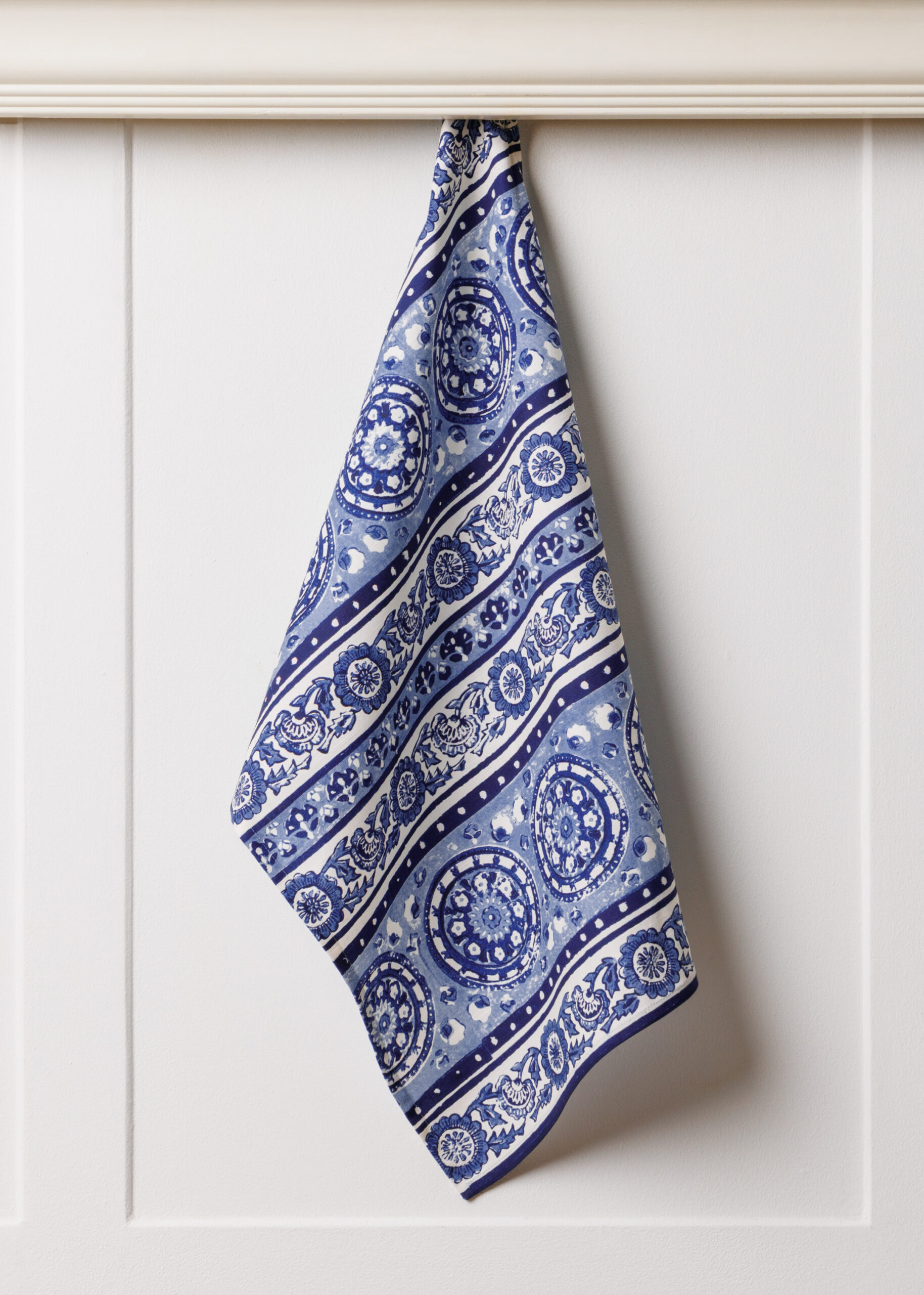 Melodie Blue Kitchen Towel - Maison D'Hermine